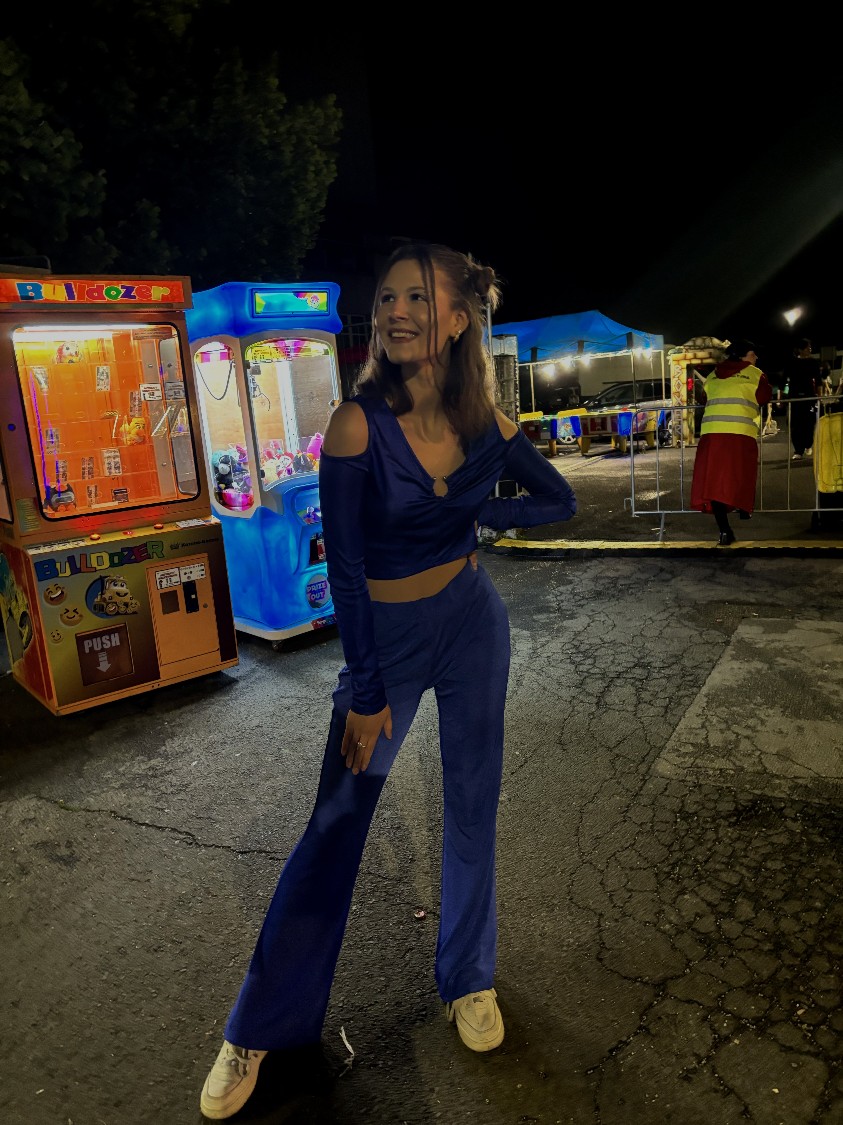 Elena K. (kosmel) - modelka Katowice, portfolio, zdjęcia, wymiary - maxmodels.pl